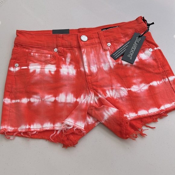 Blank NYC | Shorts | Blank Nyc Short Womens Classic Cut Off Short Size ...